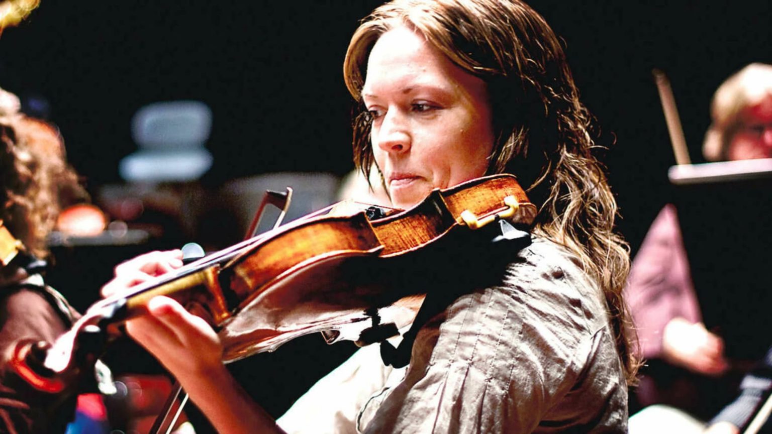 Bli kjent med mangfoldige Åshild Breie Nyhus: Fiolinist i Oslo ...